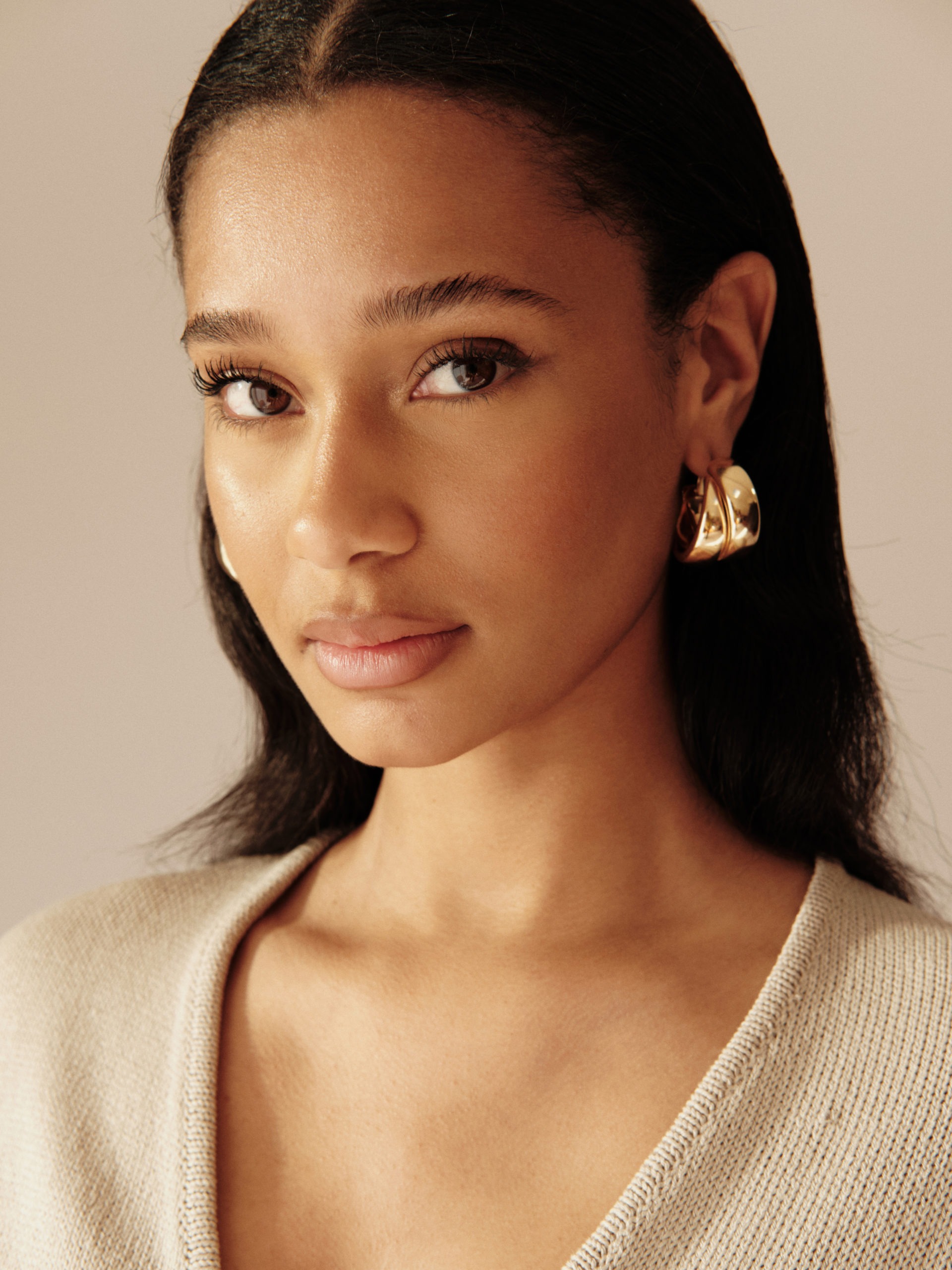 Accueil - Hk scout | Mother Agency de Mannequins à l’International